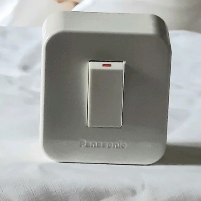 Jual Panasonic Saklar Outbow 1 Device WSJ 3001 | Shopee Indonesia