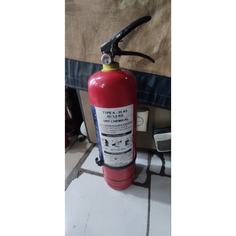 Jual TABUNG APAR PEMADAM KEBAKARAN 3,5 KG (TIDAK ADA SELANGNYA ...