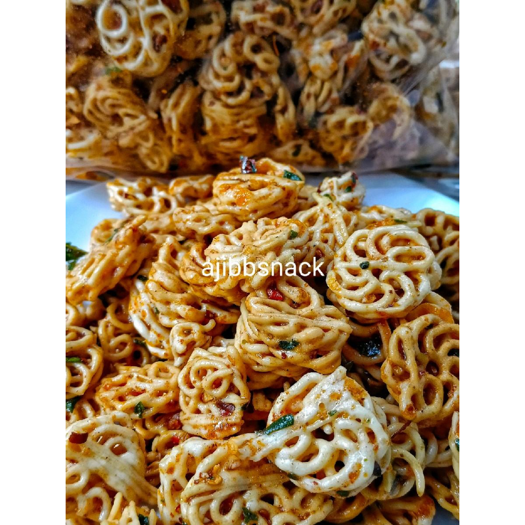 Jual Kerupuk Seblak Rafael Viral 1000gr 1 kg | Shopee Indonesia