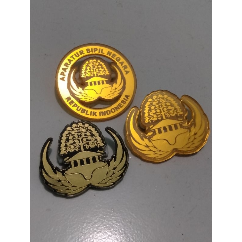 Jual Pin Korpri Akrilik Mirror Gold | Shopee Indonesia