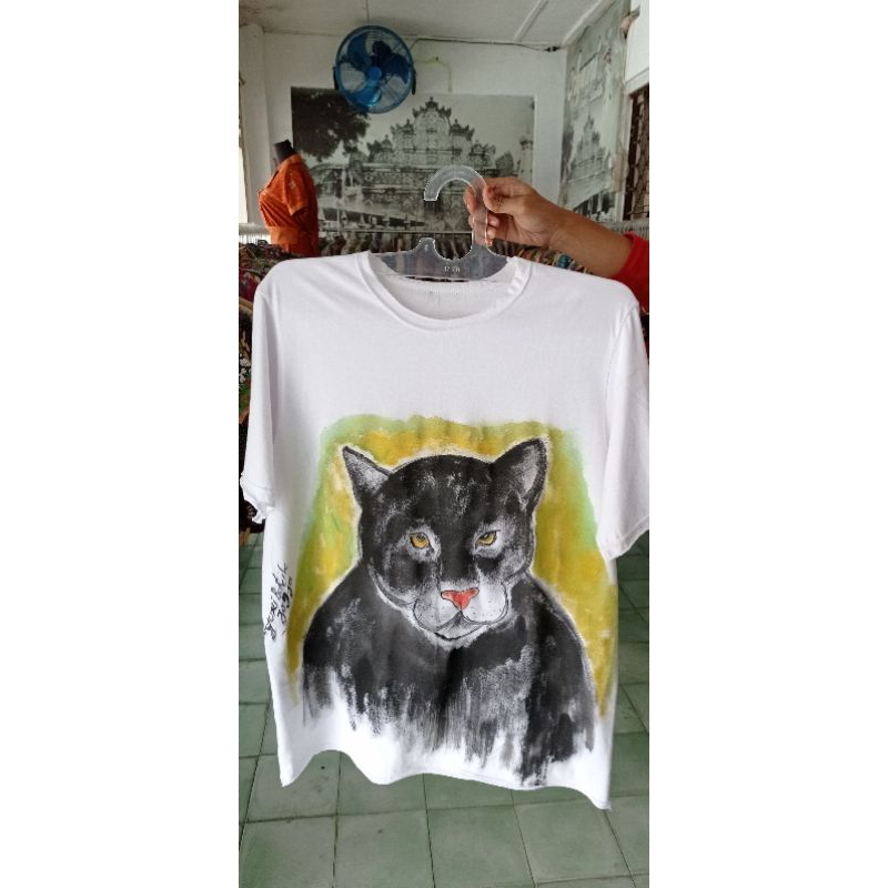 Jual Kaos Lukis Jogja - Gambar Macan Dekoratif [Ayuni Art] | Shopee ...