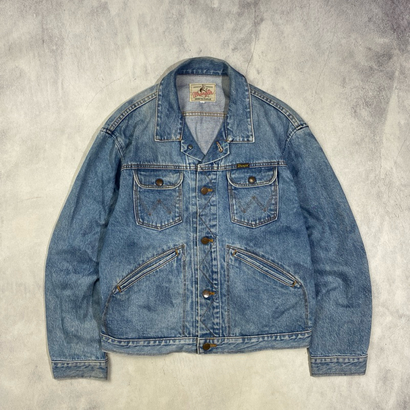 Jual Repro Vintage Wrangler Iconic 124MJ Blue Wash Denim Trucker Jacket ...