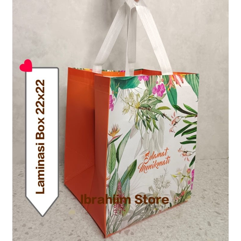 Jual (ISI 12 PCS) PREMIUM MEWAH TAS HAJATAN LAMINASI BOX UKURAN 22x22 cm / TAS HAJATAN MEWAH ...