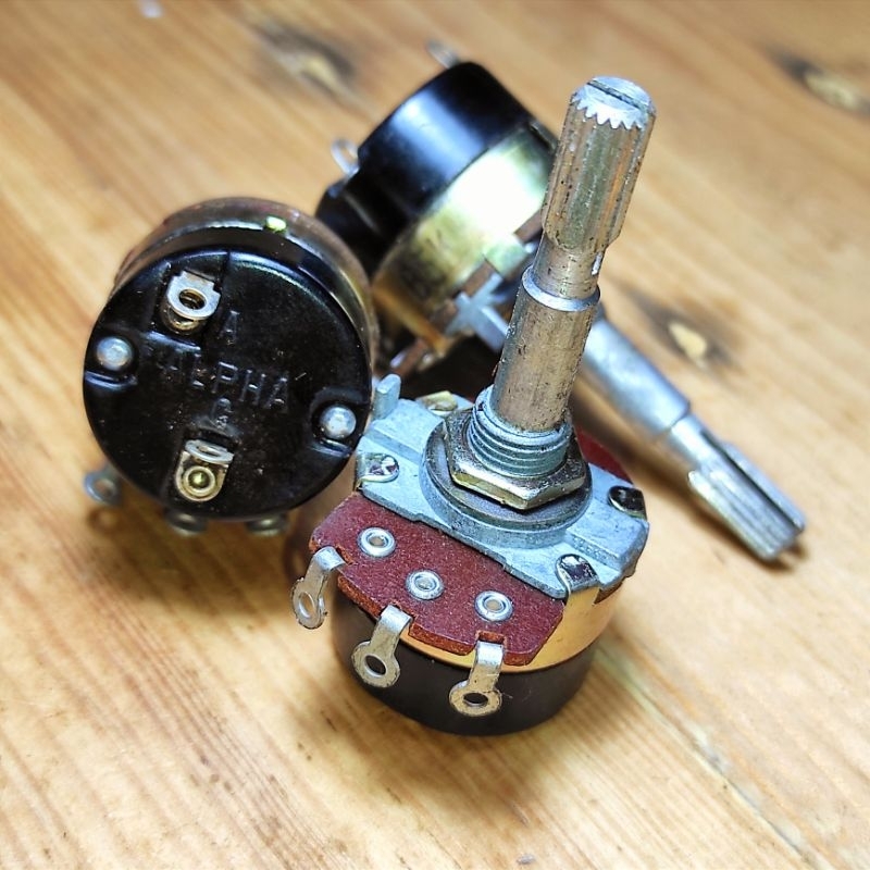 Jual Potensio B5K + Saklar on/off NOS JAPAN Potentiometer Potensiometer ...