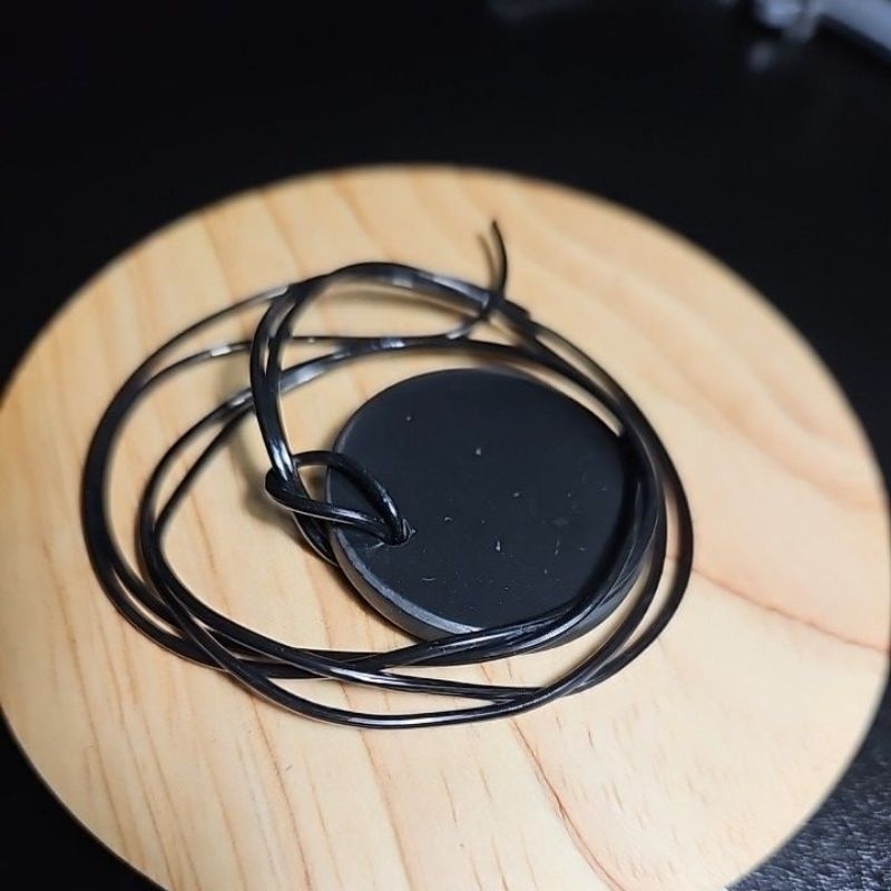 Jual SHUNGITE PENDANT 3CM BATU ALAM ASLI DARI KARELIA RUSIA | Shopee ...