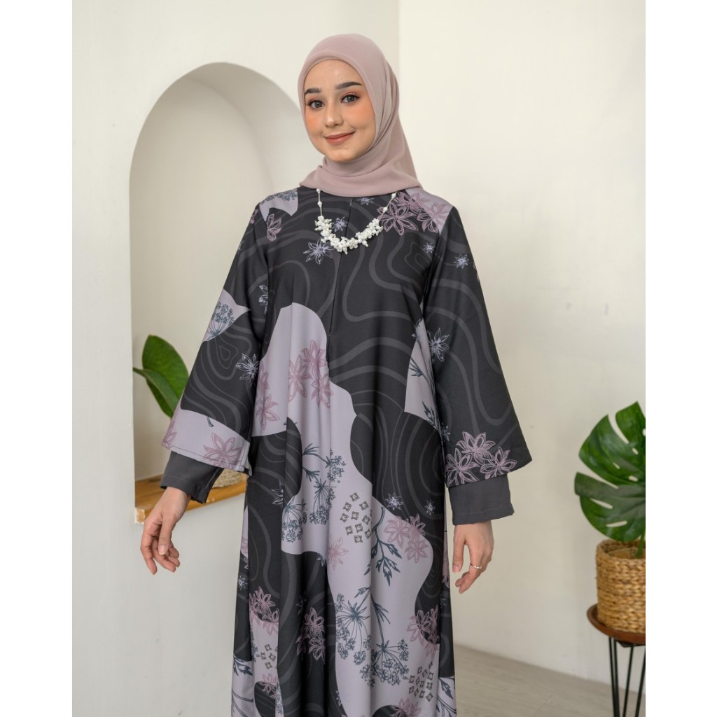 Jual ZM Zaskia Mecca - New Luny Dress - Jelita Indonesia - Edisi Maluku - Ink, M | Shopee Indonesia