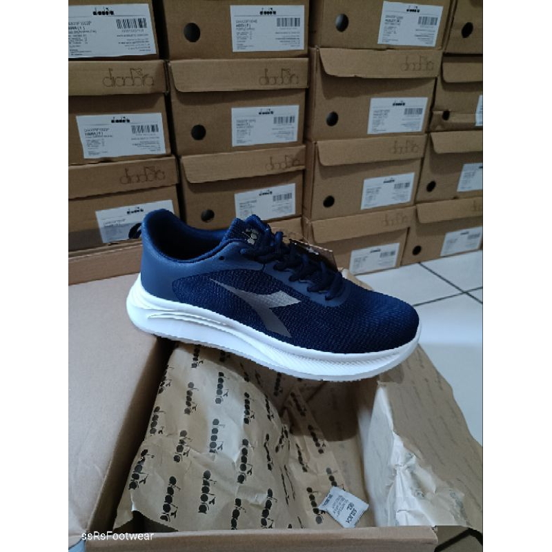 Jual Sepatu Diadora Original 100% (CEK VARIASI) | Shopee Indonesia