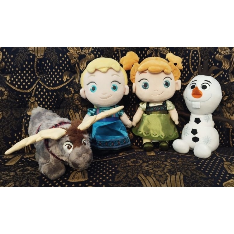 Jual Paket boneka Frozen (Elsa kecil, Anna kecil, Olaf, Sven) | Shopee ...