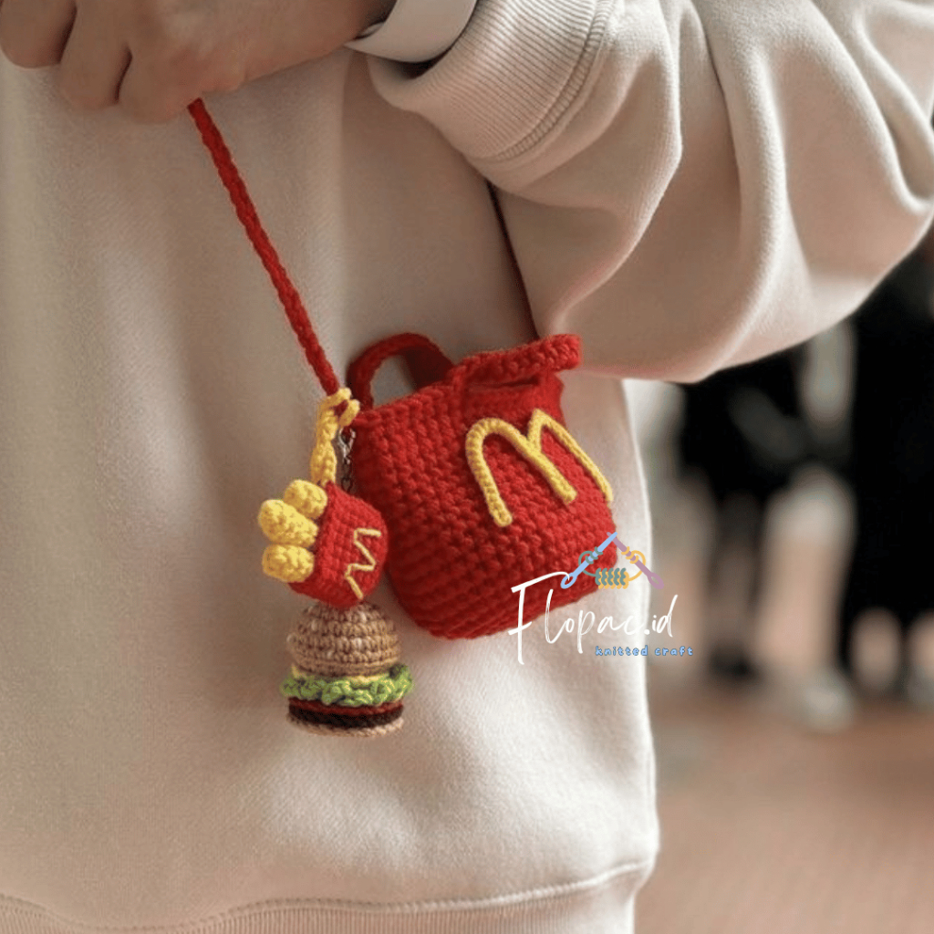 Jual MCD Shoulder bag/MINI POUCH / Crochet pouch / shoulder bag ...