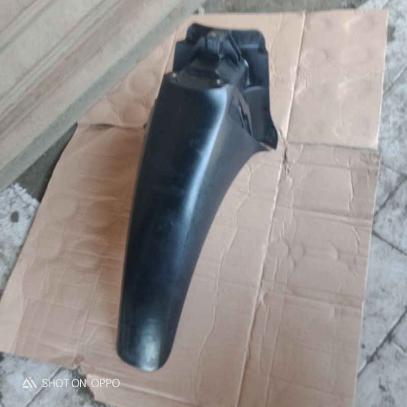 Jual sepakbor slebor depan bagian belakang suprax 125 revo lama ...