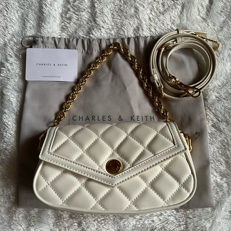 Jual Tas Charles and Keith Este Chain Handle Bag / Tas Charles & Keith ...