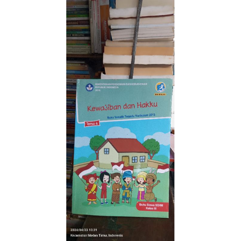Jual BUKU TEMATIK TERPADU KURIKULUM 2013 TEMA 4 KEWAJIBAN DAN HAKKU BUKU SISWA SD MI KELAS 3 ...