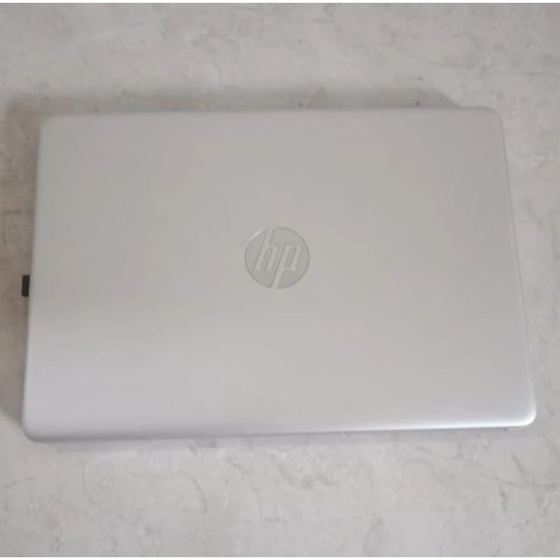 Jual Laptop HP silver | Shopee Indonesia