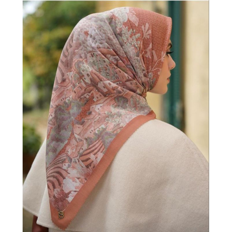 Jual Hijab Buttonscarves Jilbab Segi Empat Buttonscarves | Shopee Indonesia