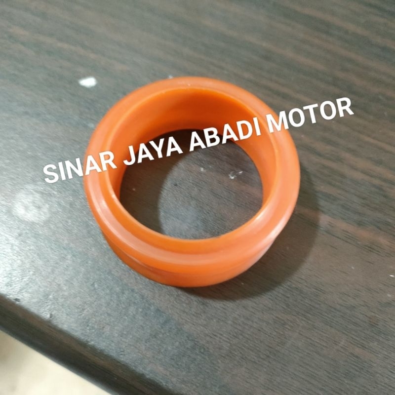 Jual KARET SEAL CHAMBER/TEFLON CHAMBER UD TRUCKS NISSAN QUESTER ...