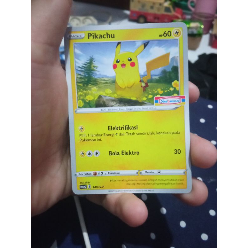 Jual kartu pokemon promo Indomaret pikachu | Shopee Indonesia