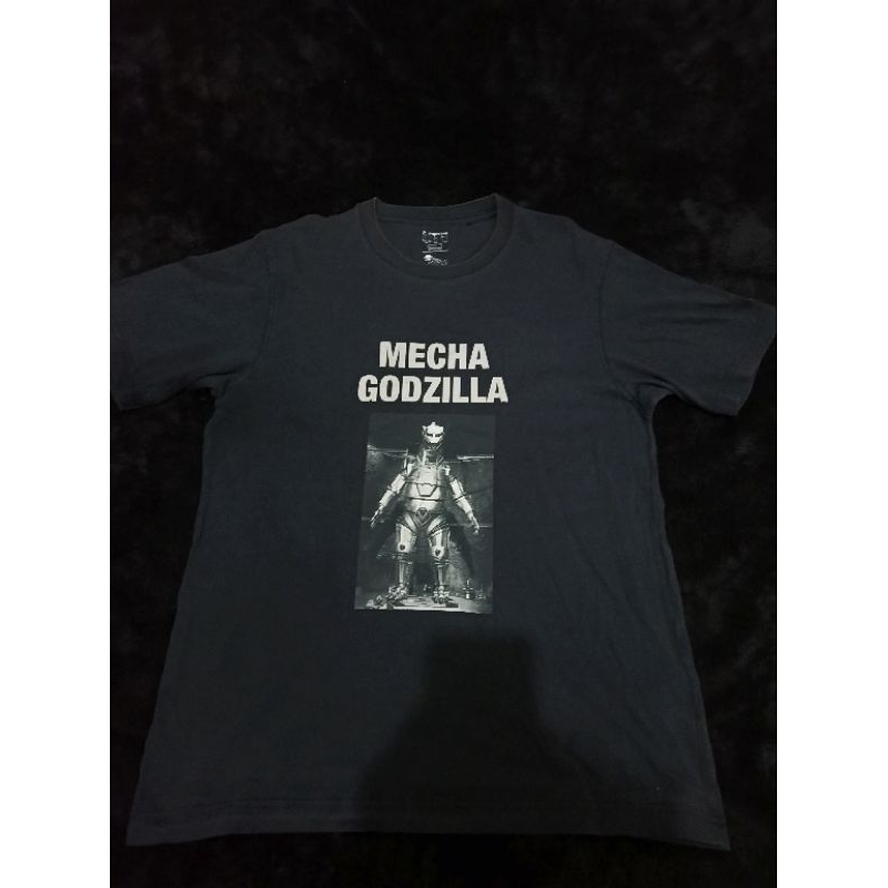 Jual Uniqlo x Godzilla | Shopee Indonesia
