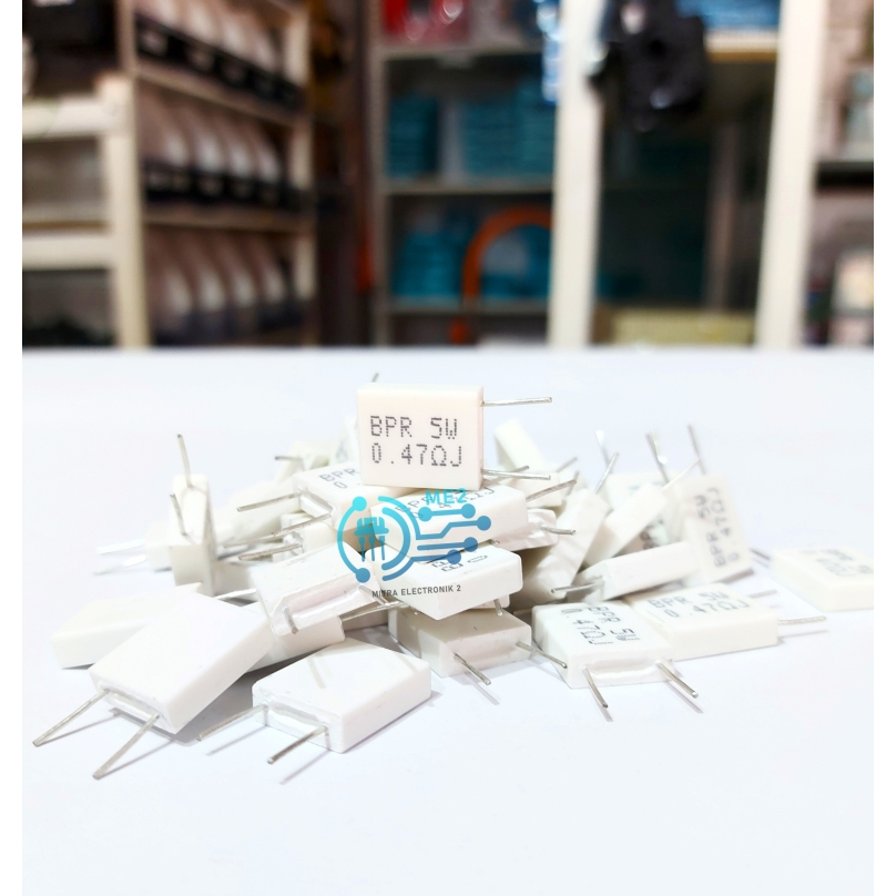 Jual Resistor Noble 5 watt Kapasitor Kapur Berdiri 0,47 Ohm | Shopee Indonesia