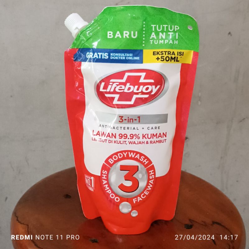 Jual Lifebuoy 3 in 1 Antibacterial + Care 450 ml Pouch | Shopee Indonesia