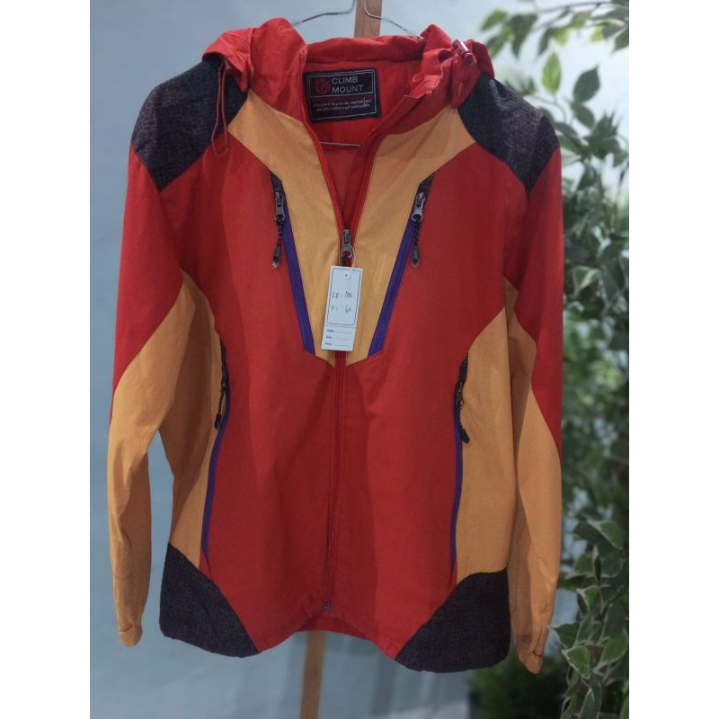 Jual THRIFT JAKET ALL MEREK | Shopee Indonesia