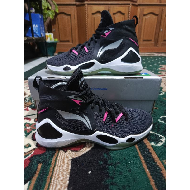 Jual Sepatu Basket Lining Falcon Original | Shopee Indonesia