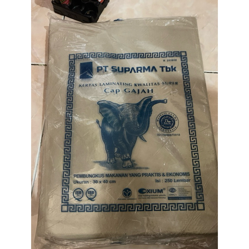 Jual KERTAS NASI PEMBUNGKUS MAKANAN CAP GAJAH 30x40 1 PACK ISI 250 ...