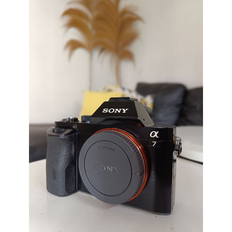 Jual kamera sony a7I/ sony a7 Classic mirrorless body only | Shopee ...