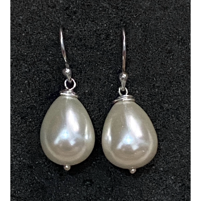 Jual Anting Perak Gantung Mutiara - Freshwater Pearls Hooked Earrings ...