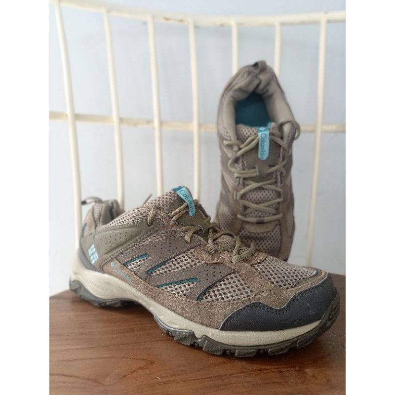 Jual sepatu outdoor COLUMBIA (second) | Shopee Indonesia