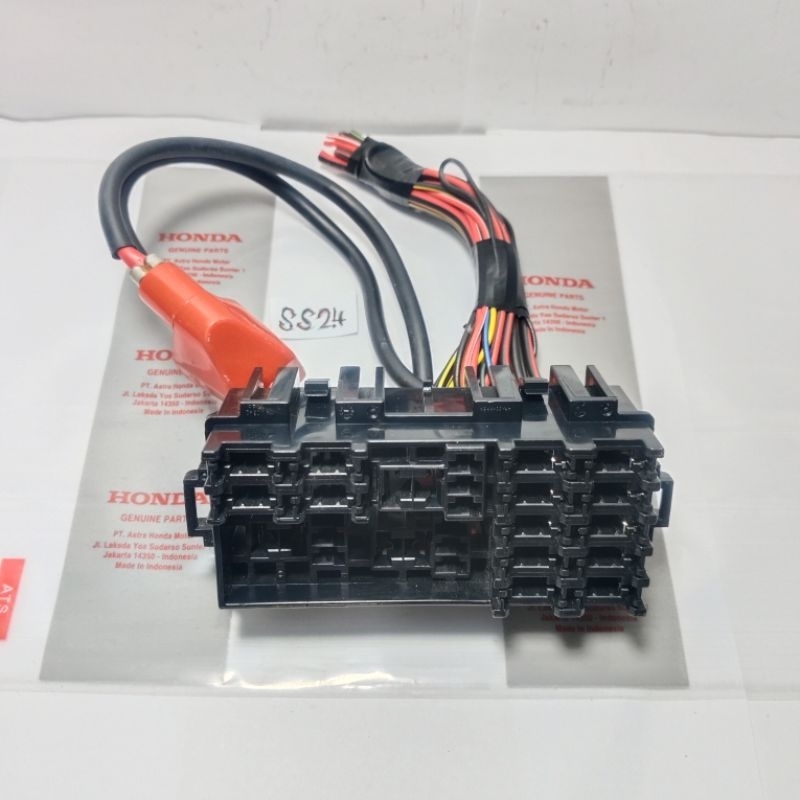 Jual rumah sekring kabel aki Genio tempat sikring fuse Genio beat LED ...