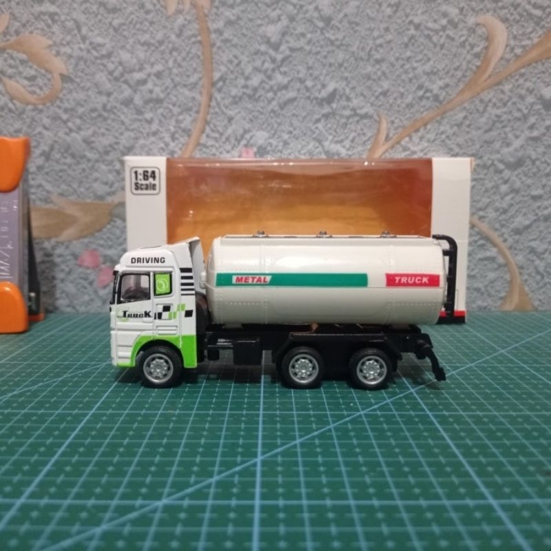 Jual Diecast Truk Tanki Alloy - Mainan Miniatur Truck Tangki Mobil Anak ...