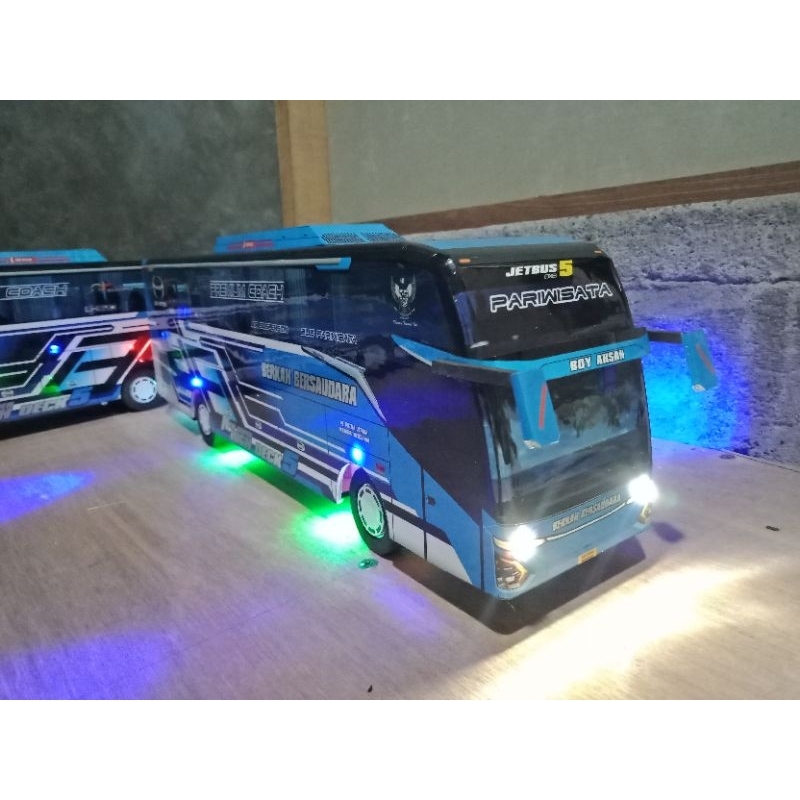 Jual Berkah bersaudara jetbus 5 - Miniatur bus RC telolet basuri ...