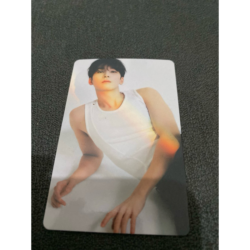 Jual PHOTOCARD WONWOO DEAR VER IS RIGHT HERE BEST ALBUM PHOTOCARD WONWOO/ BOOKLET DEAR VER ...