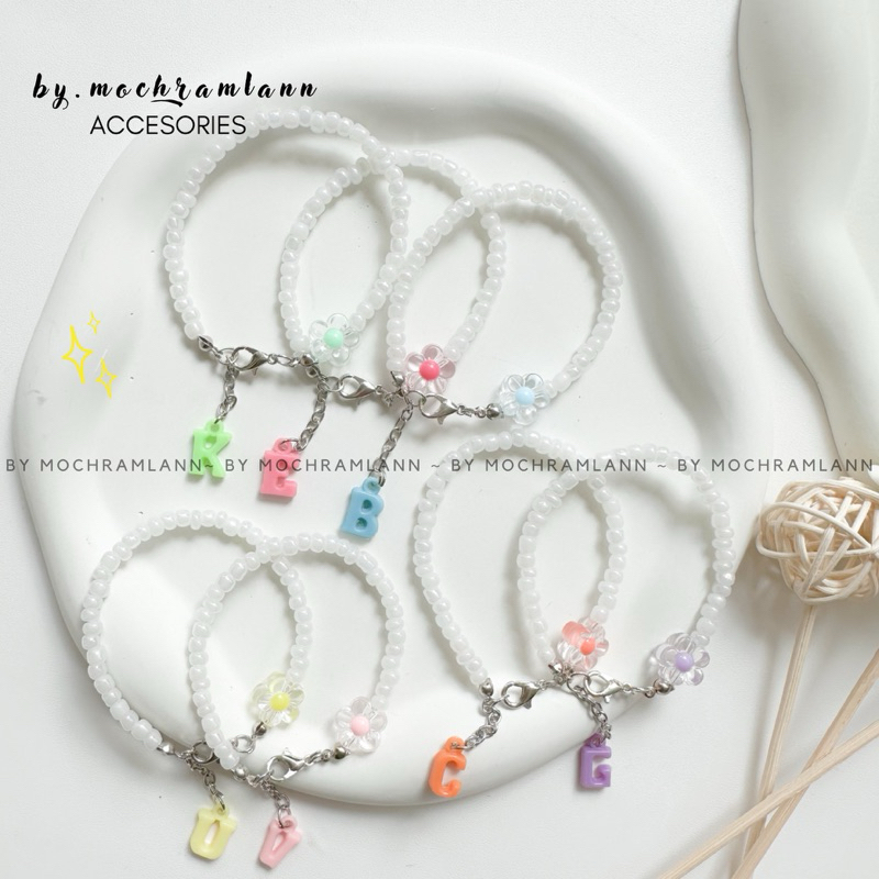 Jual BEADS BRACELET FLOWER AND INITIAL / GELANG INISIAL / BRACELET ...