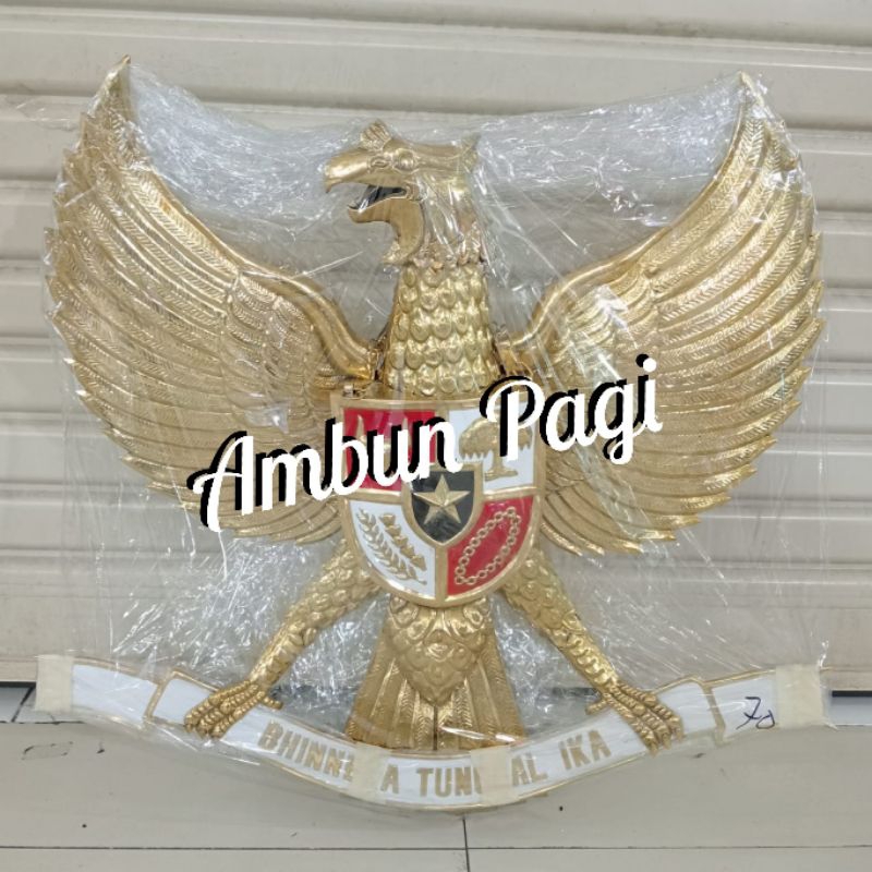 Jual best seller lambang Garuda Kuningan patung Garuda pajangan Garuda ...