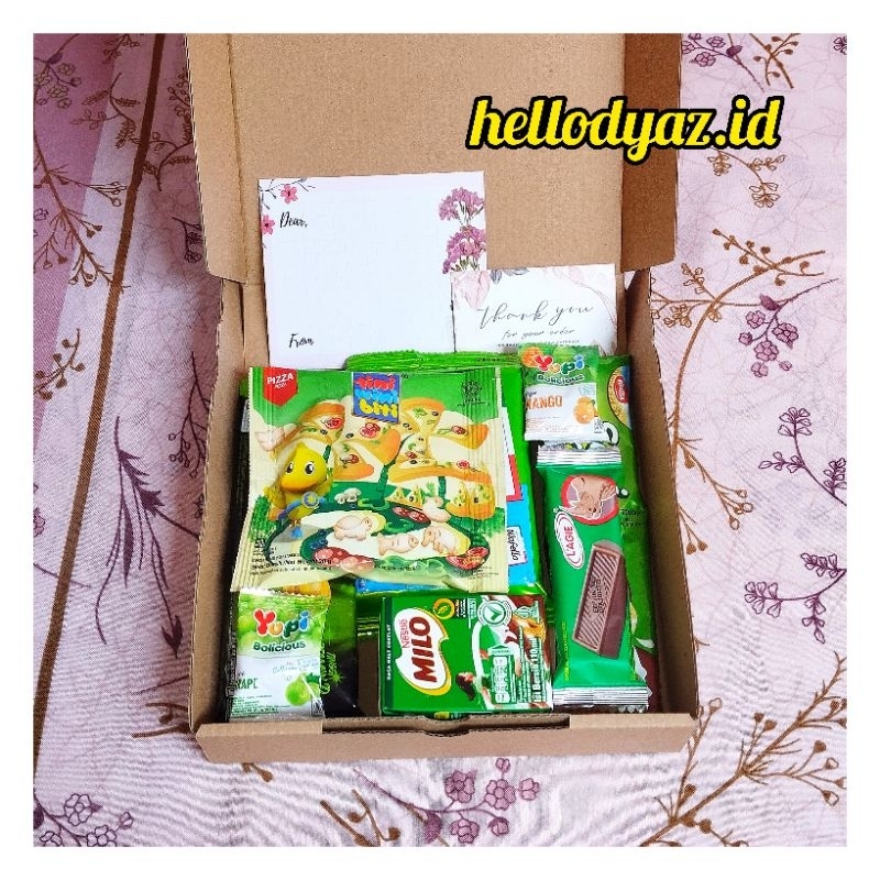 Jual HAMPERS SNACK HIJAU / KADO ANAK / ULANG TAHUN / WISUDA ...