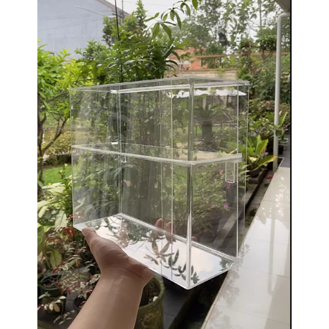 Jual Etalase Mini Akrilik Rak Kosmetik Rak Obat Rak Boneka 2 Tingkat ...