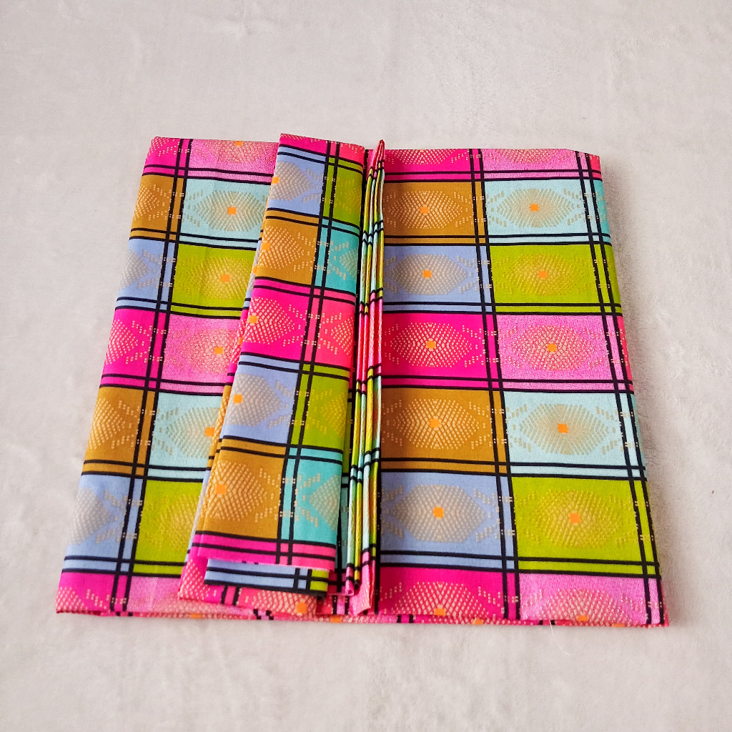 Jual Sarung Bugis Makassar Kotak Genggang - Tenun Sengkang KGC-1 (Harga ...