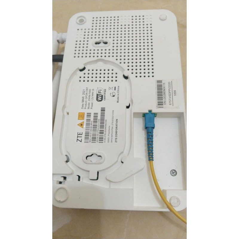 Jual Zte play gpon ont f660 tahun 2021 unit + adaktor | Shopee Indonesia