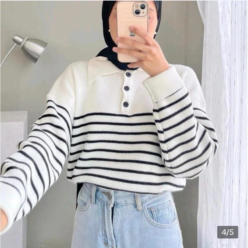 Jual DAVINA KNIT SWEATER / SWEATER RAJUT WANITA KOREAN KEKINIAN KNITTED BLASTER | Shopee Indonesia