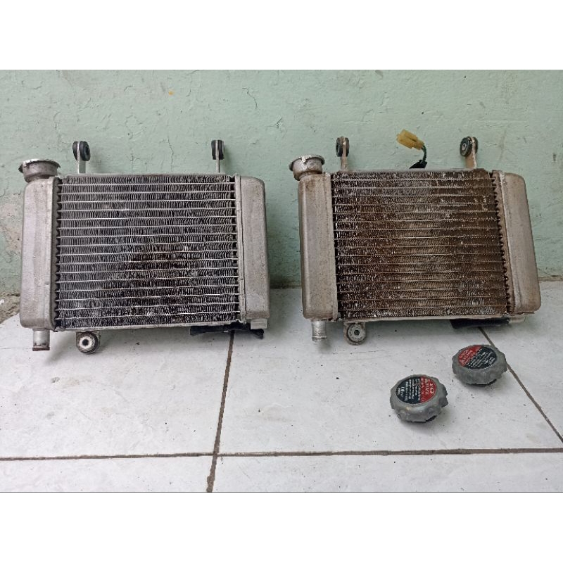 Jual Radiator Original Cbr Kpp 150 Cbu thailand Set kipas Second ...