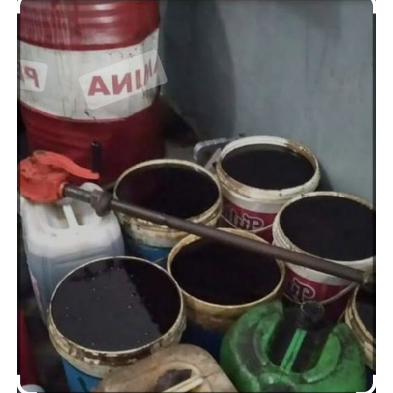 Jual OLI BEKAS 4 LITER(kemasan jerigen bekas 4 ltr) | Shopee Indonesia