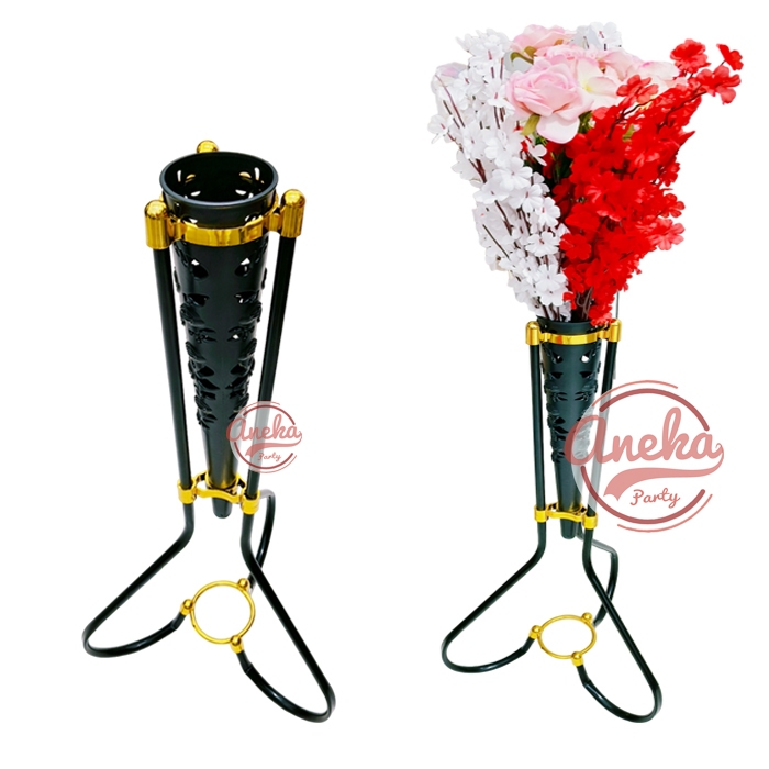 Jual Standing Pot Besi Kerucut / Pot Bunga Sudut / Vas Bunga Corong ...
