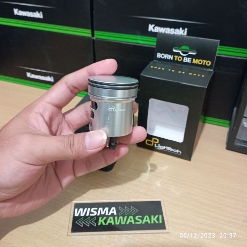 Jual Tabung Reservoir Minyak Rem Big Besar Original Lightech Italy ...