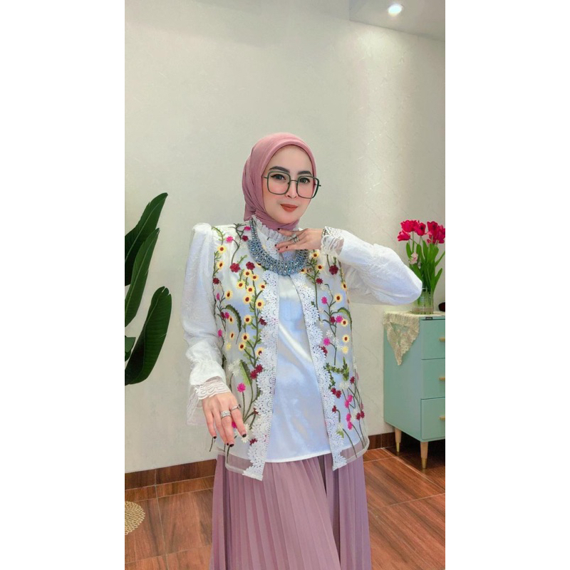 Jual Aleashop | Camelia Blouse ALS | ootd kondangan cakep | outfit kece by aleashop | Shopee ...
