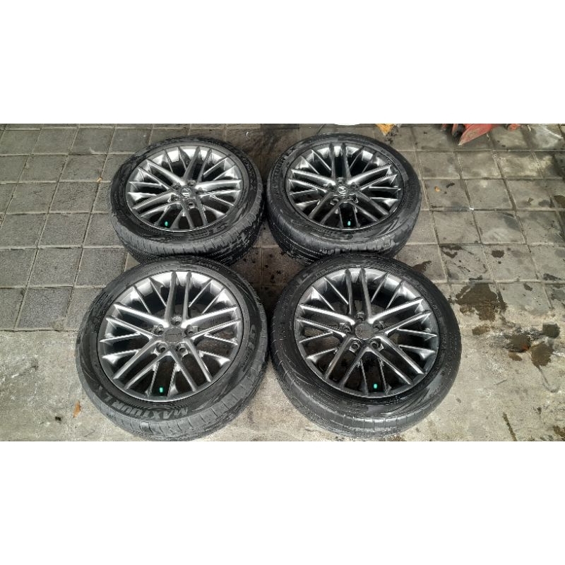 Jual Velg seken mobil racing ring 18 baut 5x114.3 cocok diinova luxio ...