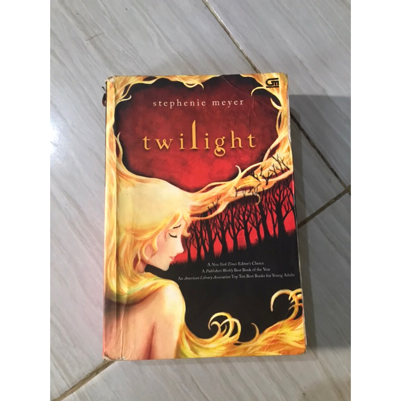 Jual Buku cetak Novel bekas preloved original obral murah | Shopee ...