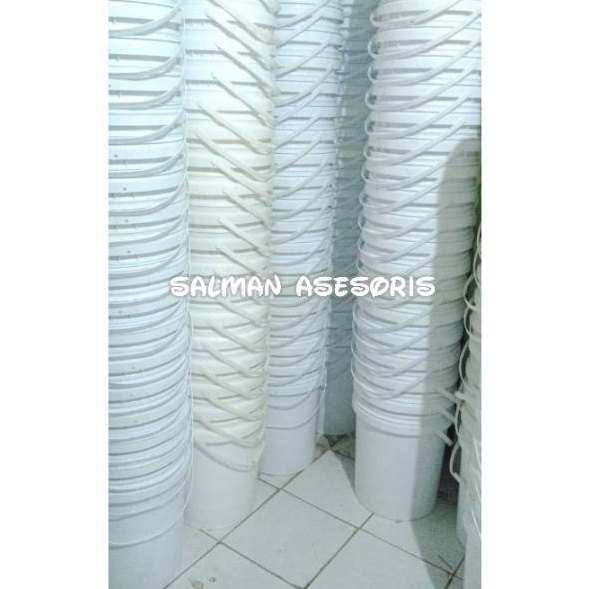 Jual Ember Plastik Putih Polos 25kg | Shopee Indonesia