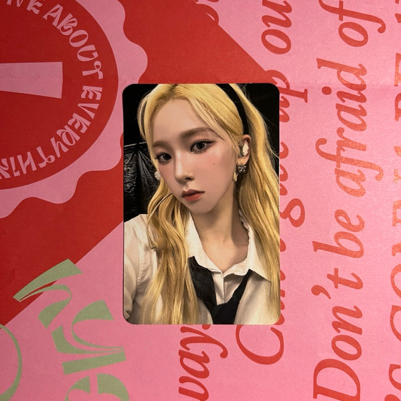 Jual karina lucky draw ld soundwave my world aespa photocard | karina ...