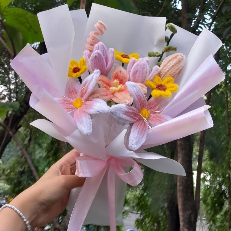 Jual BUKET BUNGA PIPE CLEANER BUKET WISUDA GRADUATION | Shopee Indonesia